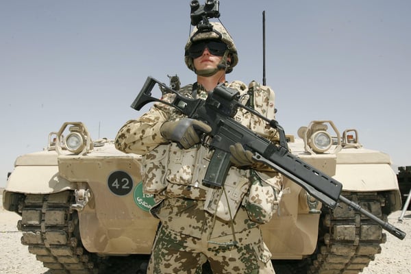 Die Bundeswehr bekommt neue Uniformen im Tarnmuster „Multitarn“