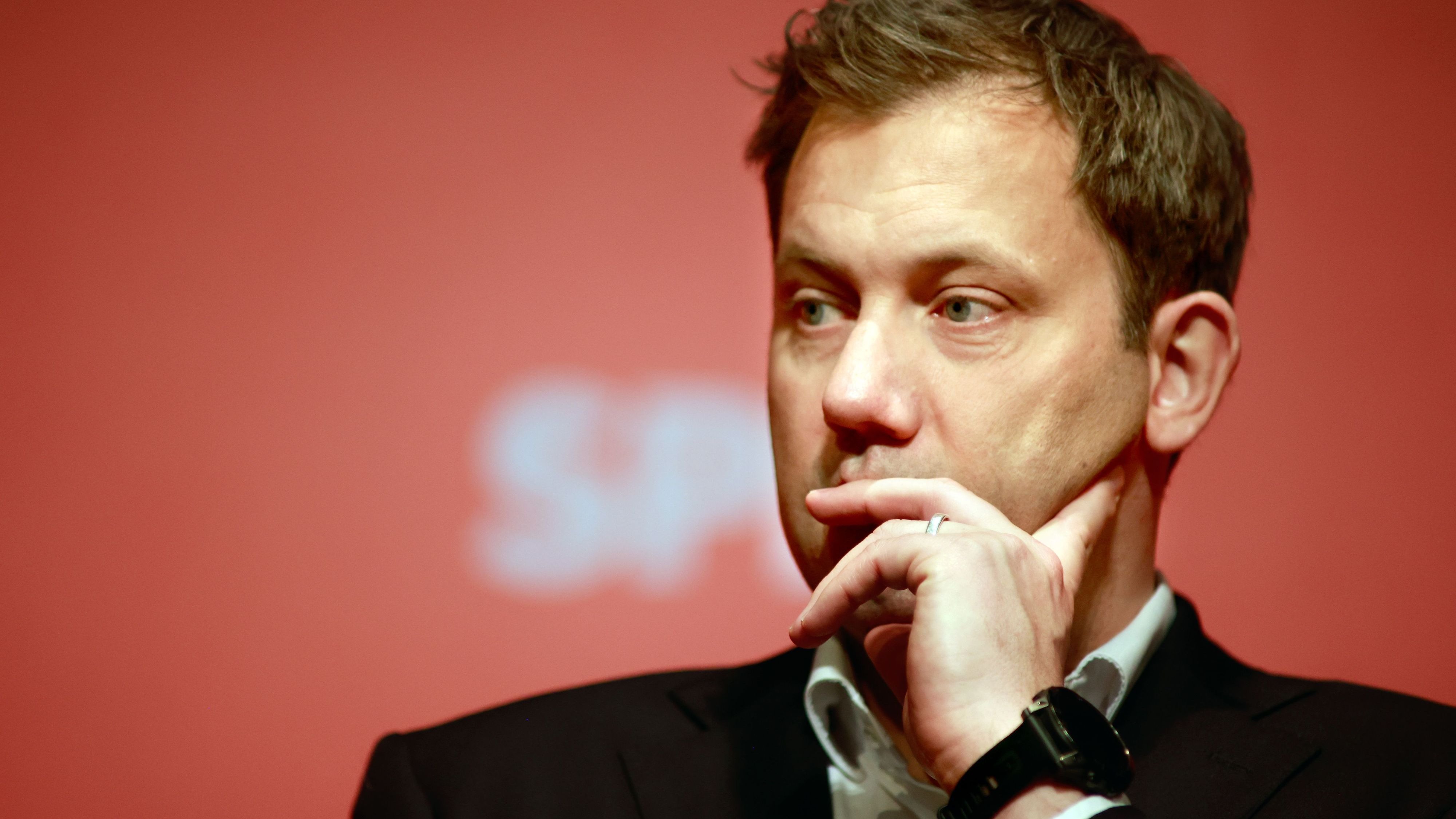 Neues Bundeskabinett: Lars Klingbeil und die rote Seite der Macht