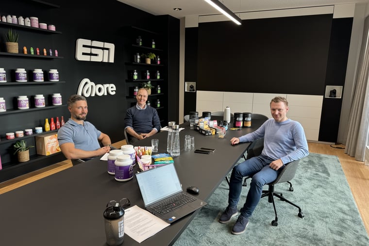 Quality Group: ESN und More Nutrition – Milliarden-Hype um Protein-Pulver