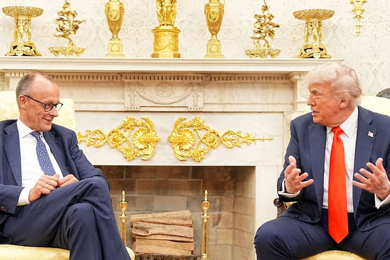 Friedrich Merz trifft Donald Trump: Merz bietet Trump Zusammenarbeit ...