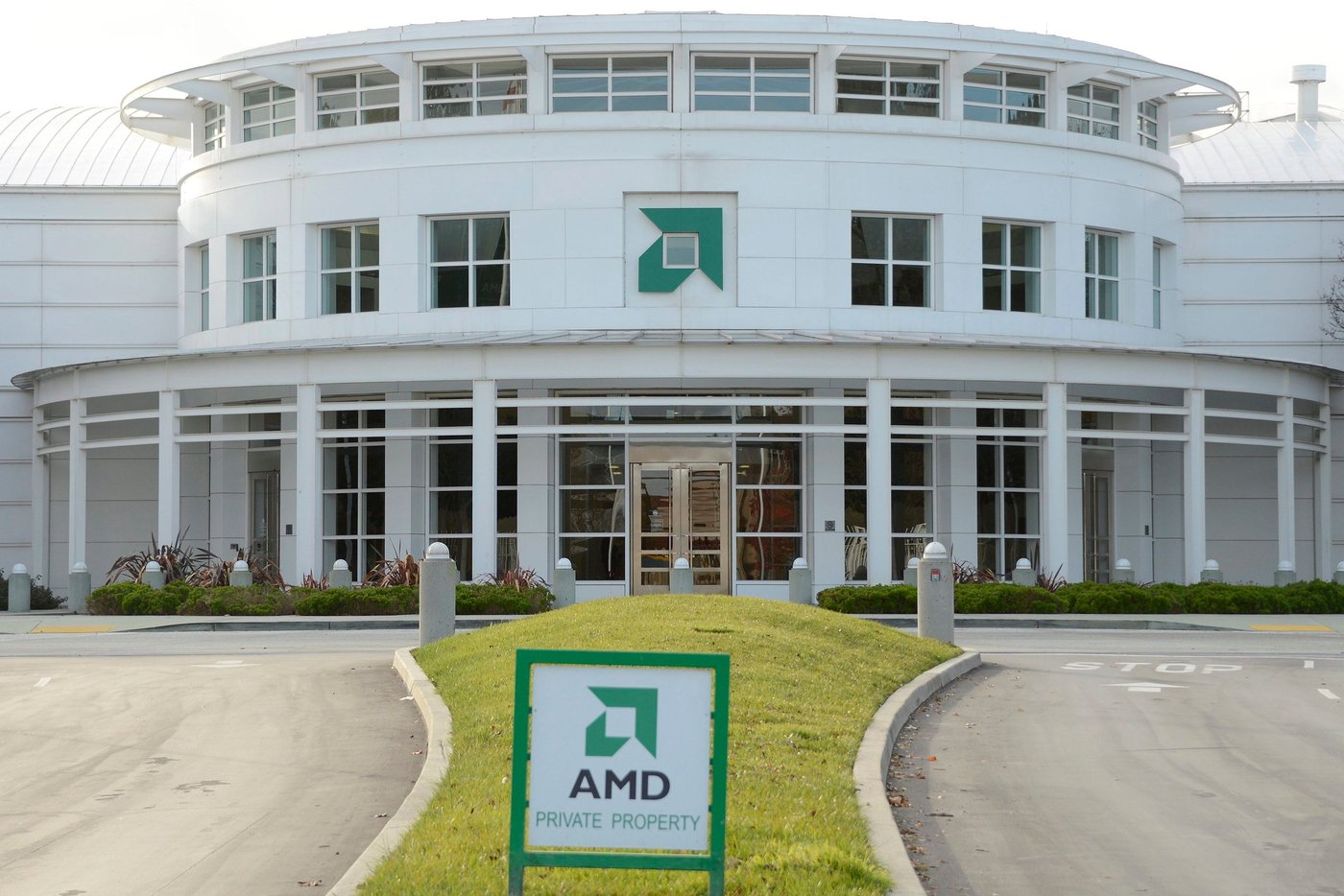 AMD attackiert Nvidia im KI-Kerngeschäft
