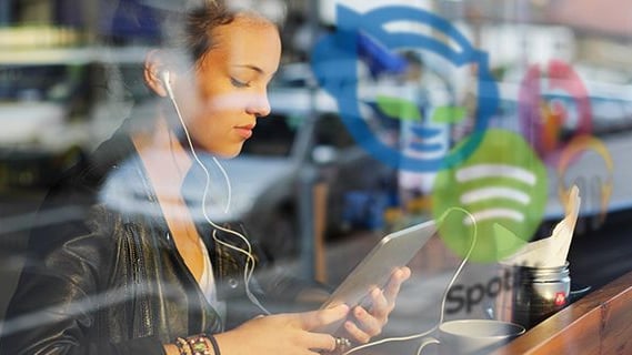 Apple, Spotify und Napster: Diese fünf Punkte entscheiden über die ...