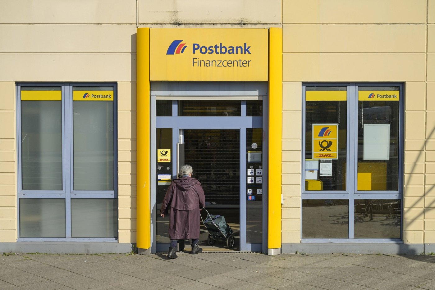 Postbank: Konzern schließt hunderte Filialen – und eröffnet Beratungscenter