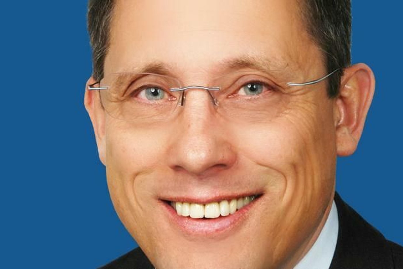 Clifford: Dr. Klaus Minuth