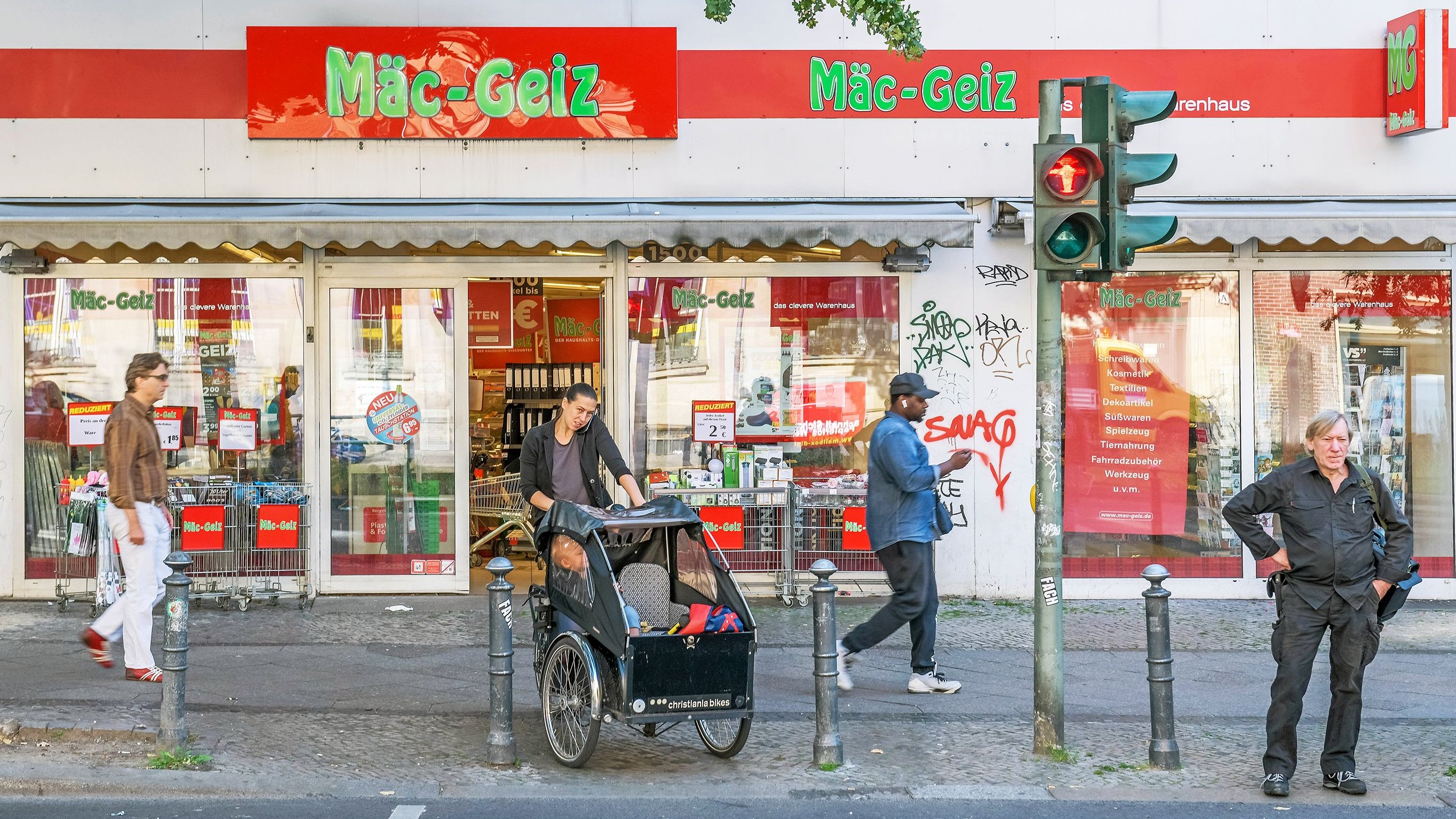 Trotz Übernahme durch Kodi: Mäc Geiz meldet Insolvenz an – 183 Filialen ...