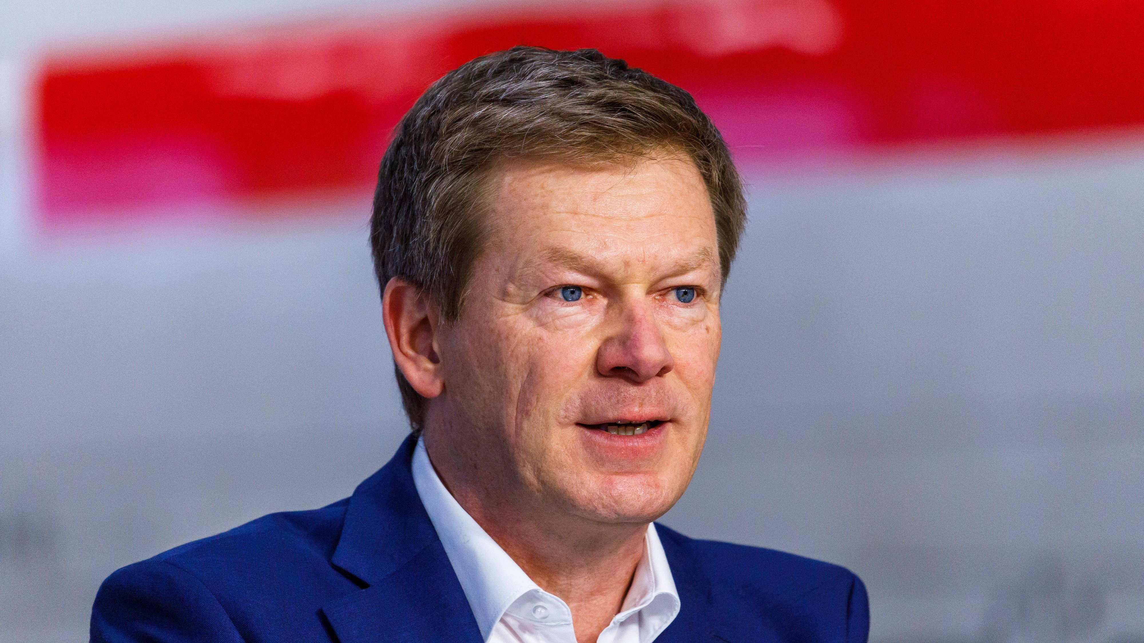 Richard Lutz muss gehen: Warum die Bundesregierung den Chef der ...