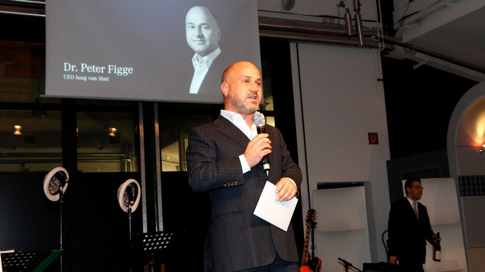 Jung-von-Matt-Chef Peter Figge: So stärkte der Verlust von Mercedes ...