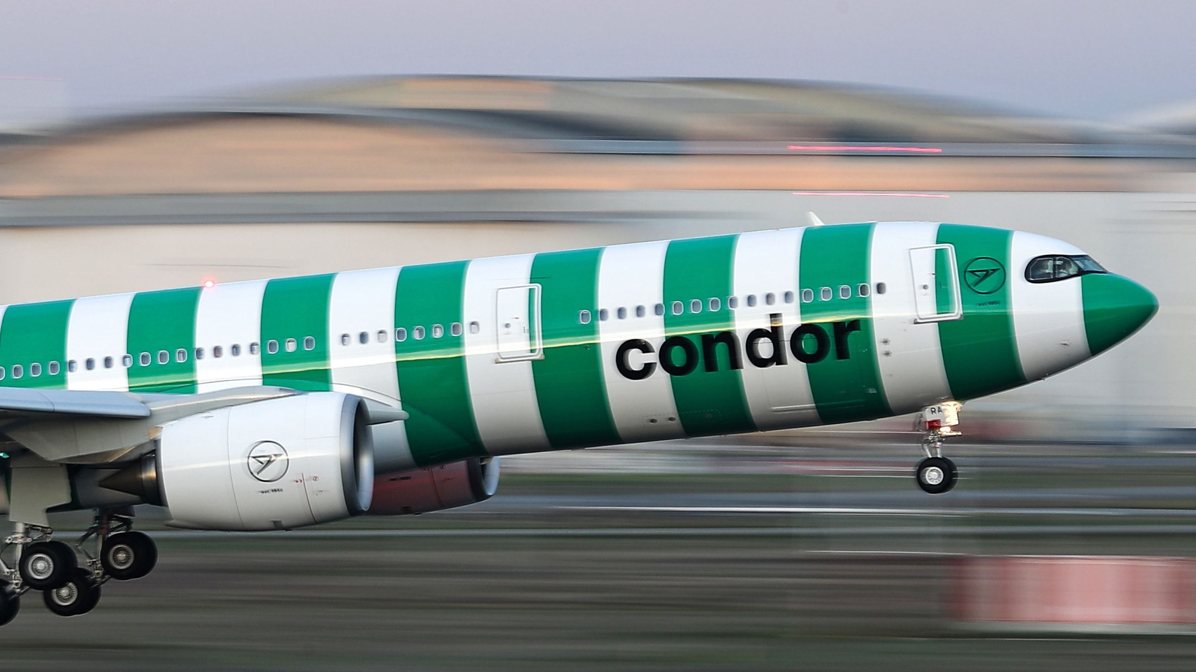 Condor: Wie sich die letzte mittelständische Fluggesellschaft am Markt ...