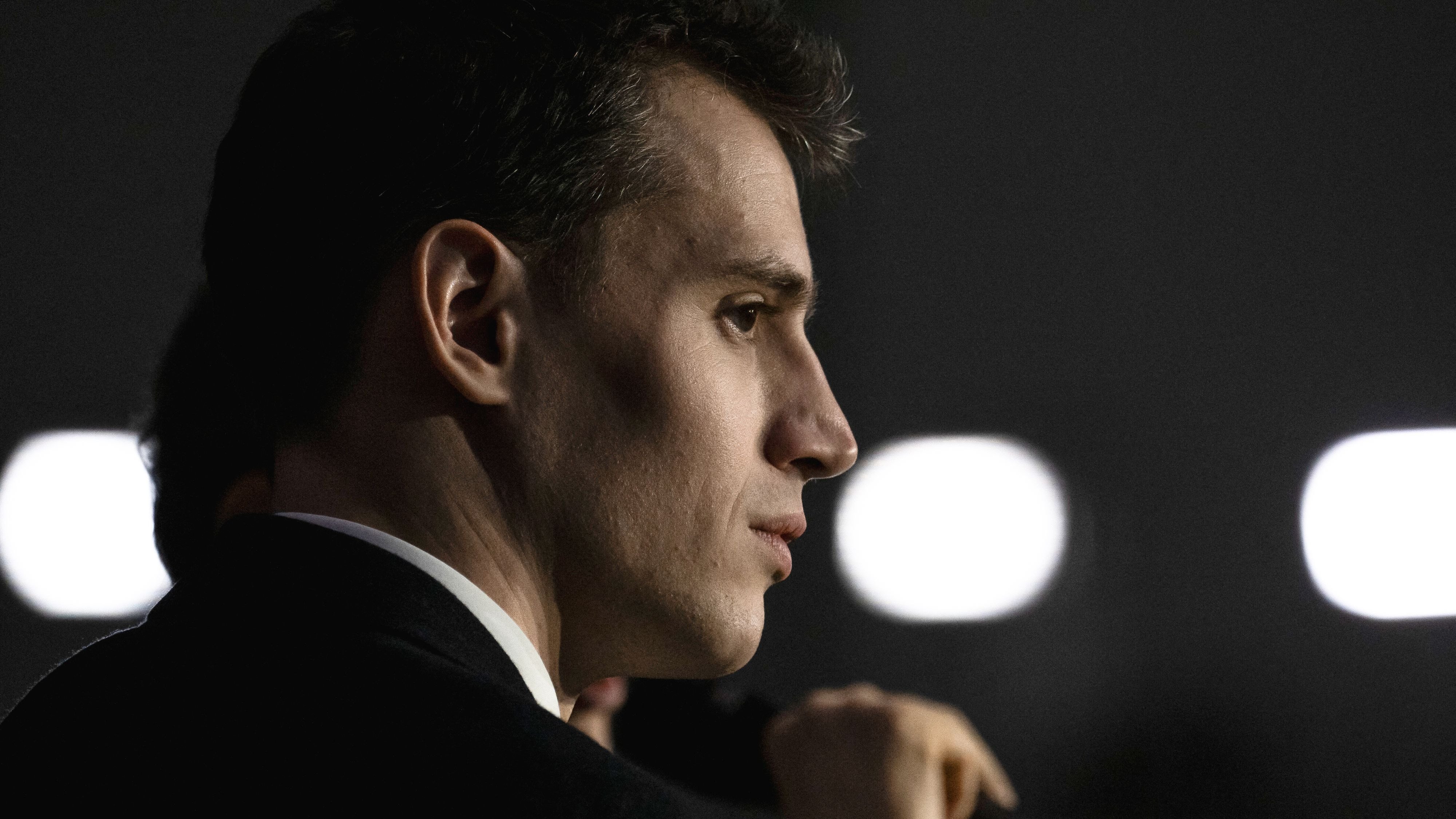 Mistral-CEO Arthur Mensch: „Kein ernst zu nehmendes KI-Unternehmen ist ...