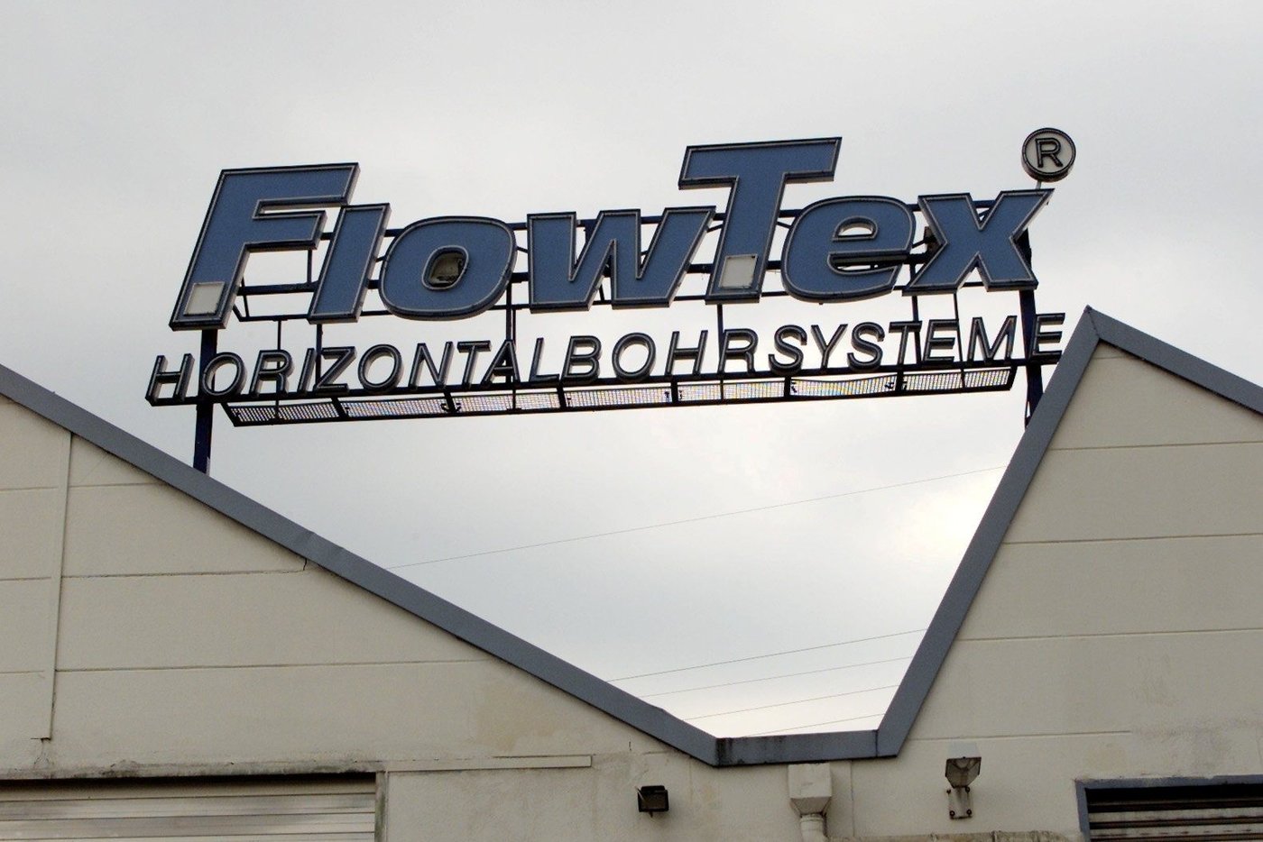 WiWo History: Flowtex-Skandal: So machte „Big Manni“ mit Phantom ...