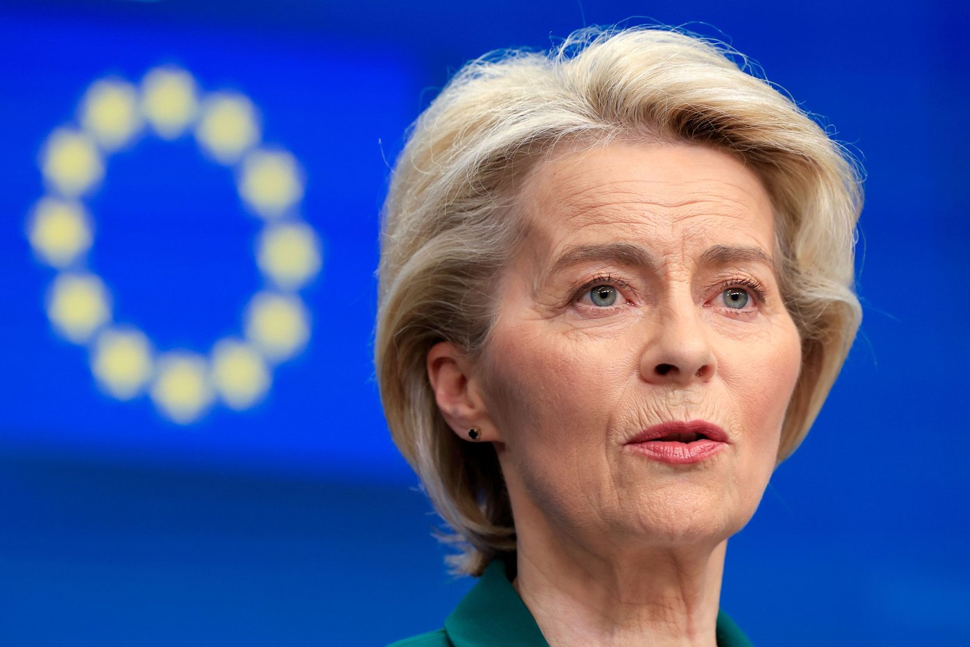 Ursula von der Leyen: Das Misstrauensvotum gegen die ...