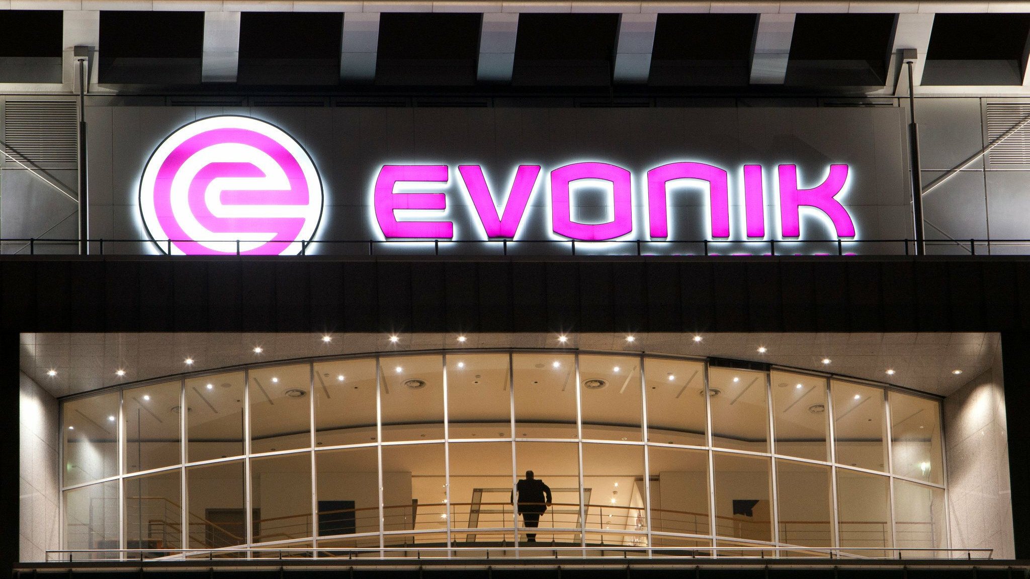 Evonik zeigt sich verhalten optimistisch – trotz möglichen Gewinnrückgang