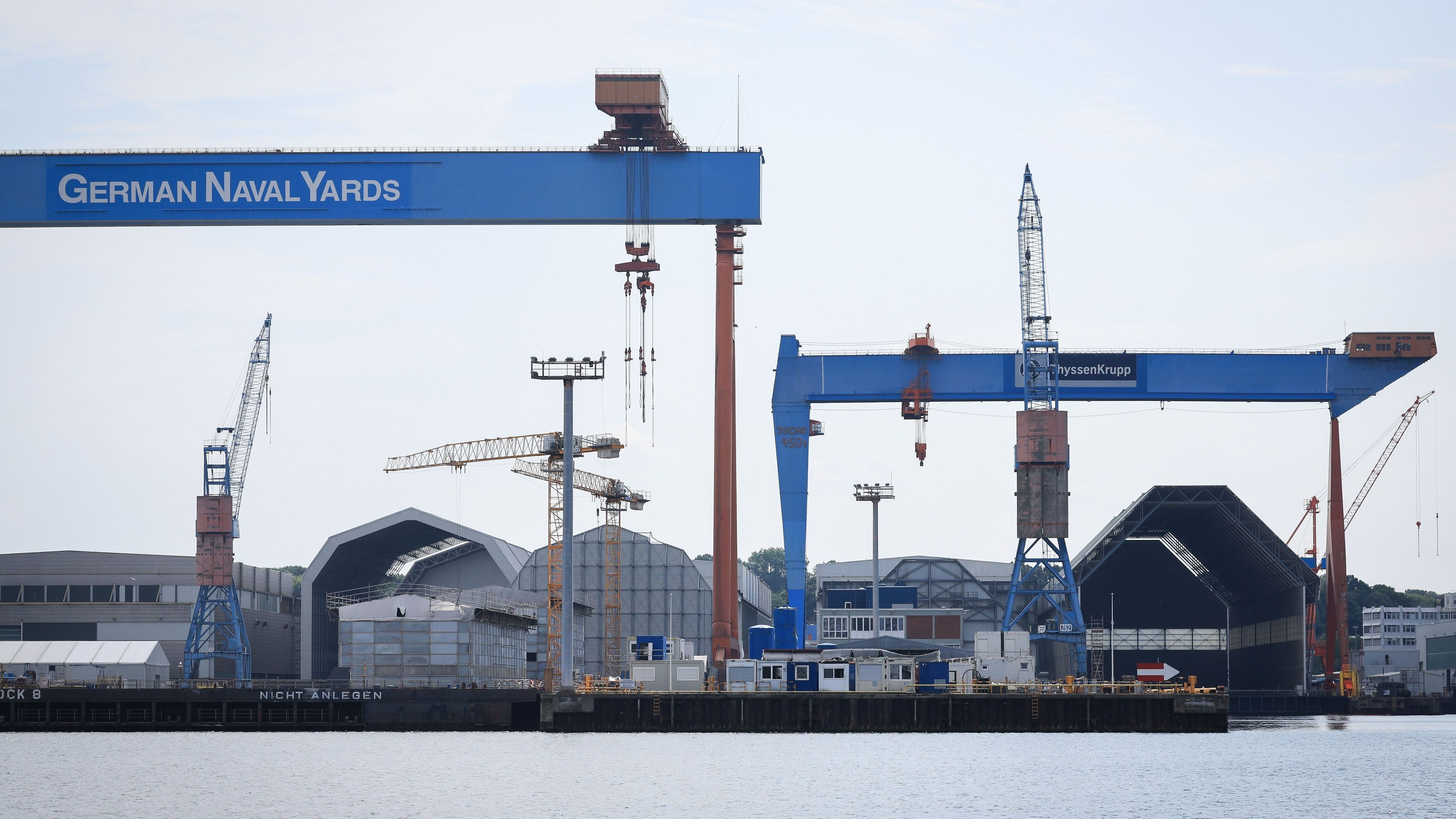 Schiffbau: TKMS gibt Angebot für Kieler Nachbarwerft ab
