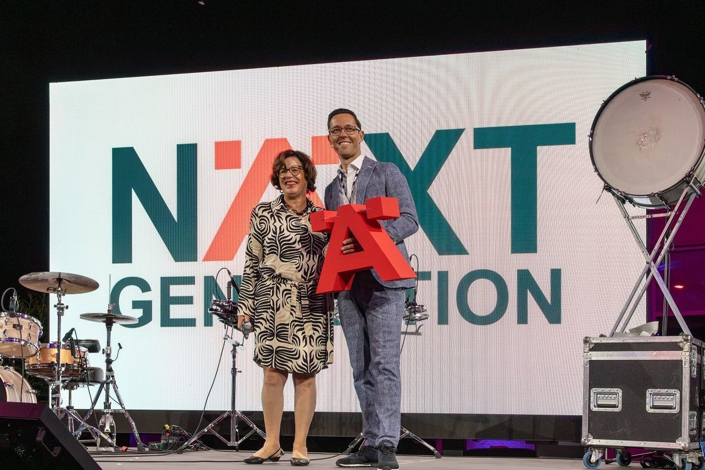 Häfele: So will der neue Chef Gregor Riekena den Möbel-Zulieferer in ...