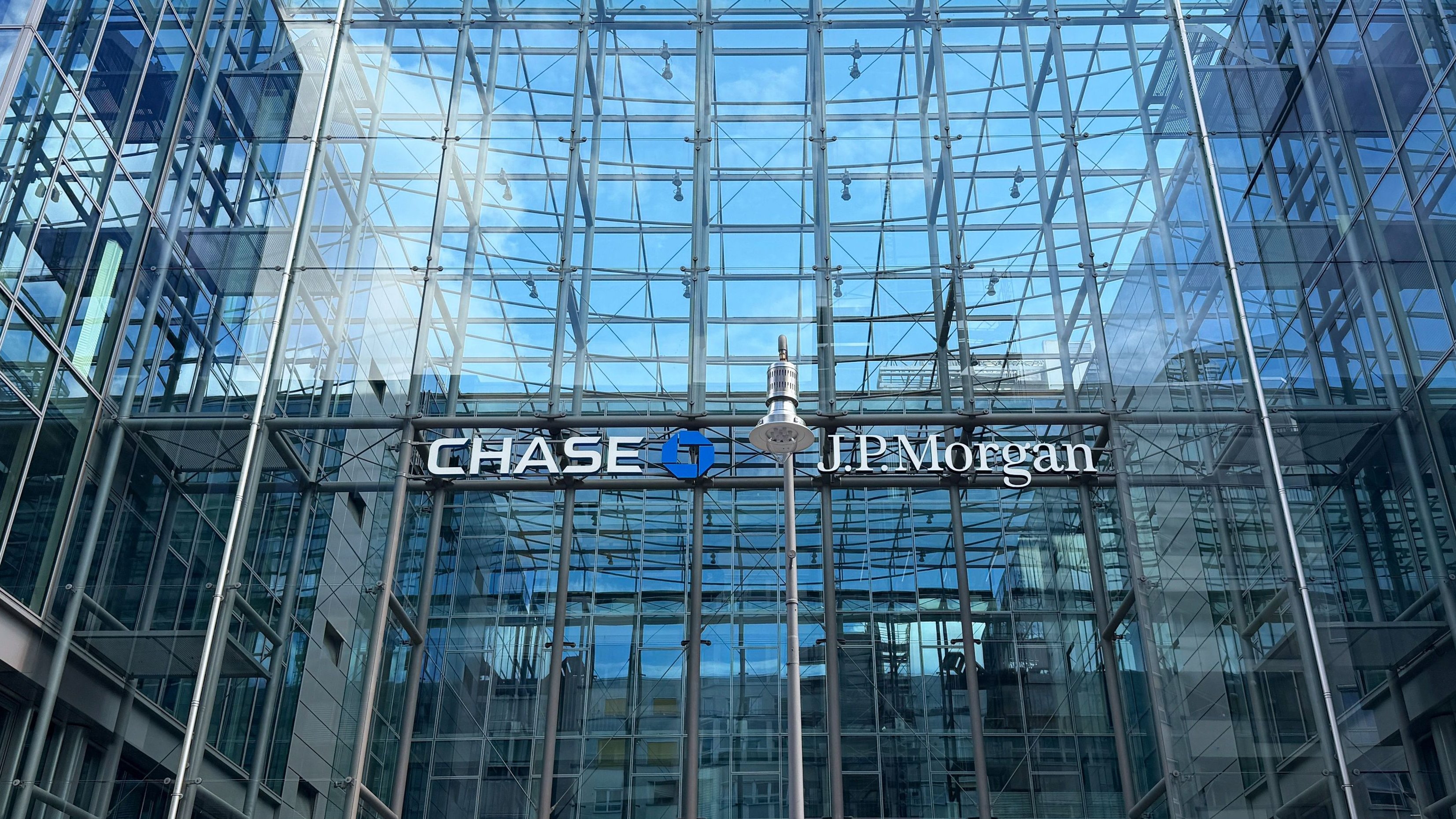 Banken: US-Großbank JP Morgan geht auf deutschem Markt auf Kundenfang