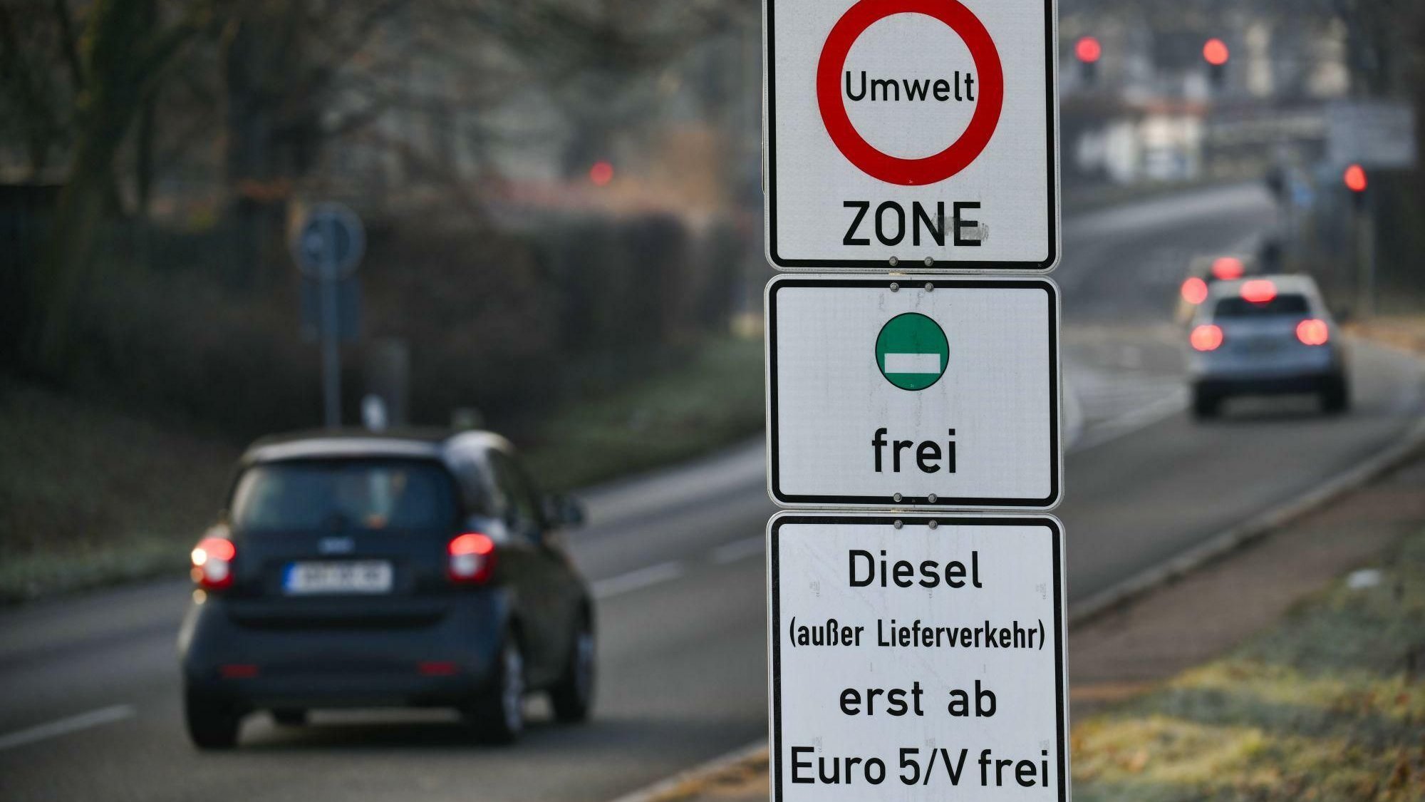 Umweltplakette: Warum E-Autos auch eine grüne Plakette brauchen