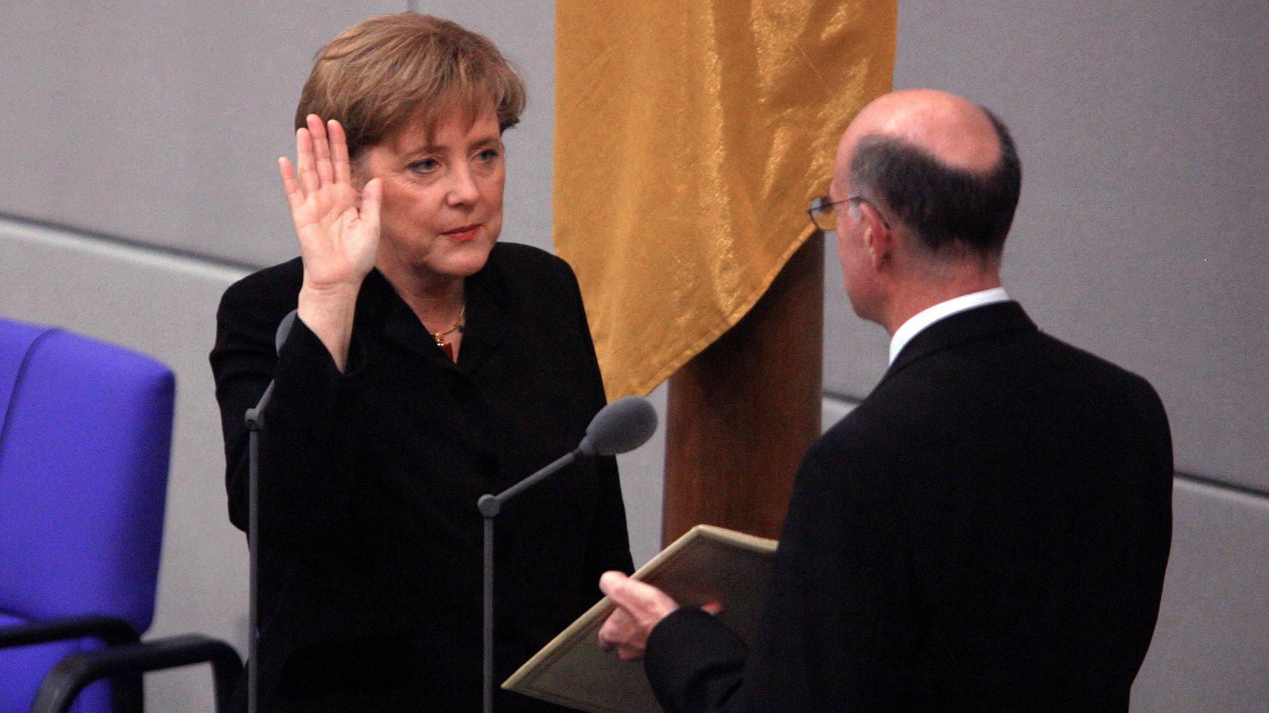 Angela Merkels Buch: Das steht in den Memoiren der ehemaligen Kanzlerin