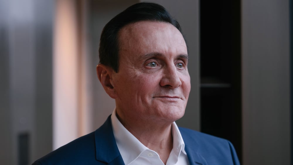 AstraZeneca-Chef Pascal Soriot droht mit Medikamenten-Stopp bei zu ...