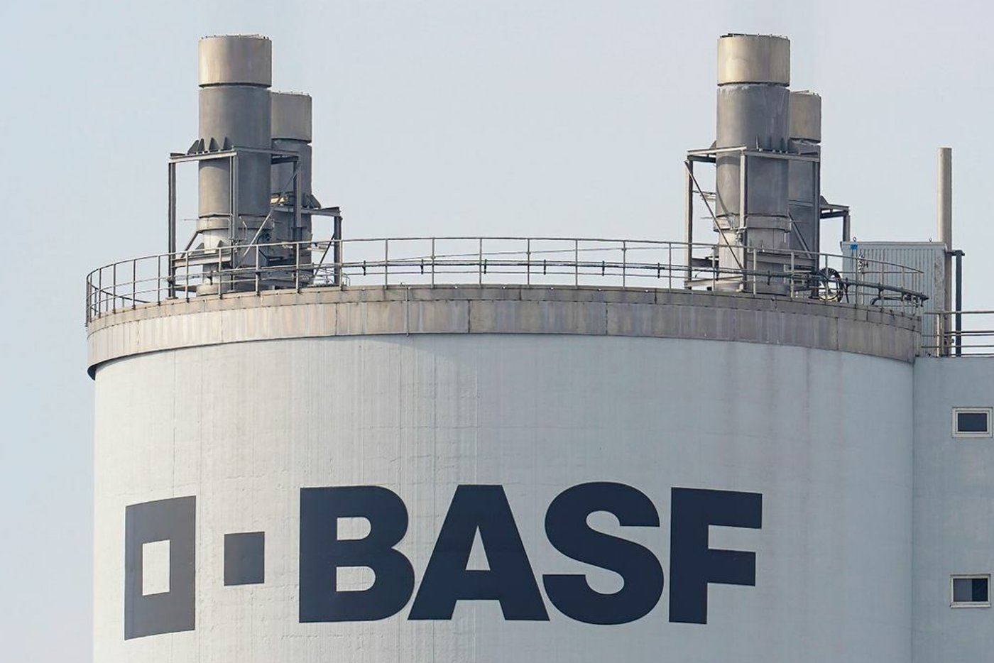 Chemiekonzern: BASF will weltweit 2600 Stellen streichen